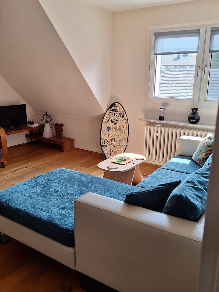 Helle Wohnung Mit Charme In Ruhiger Lage - Duisburg