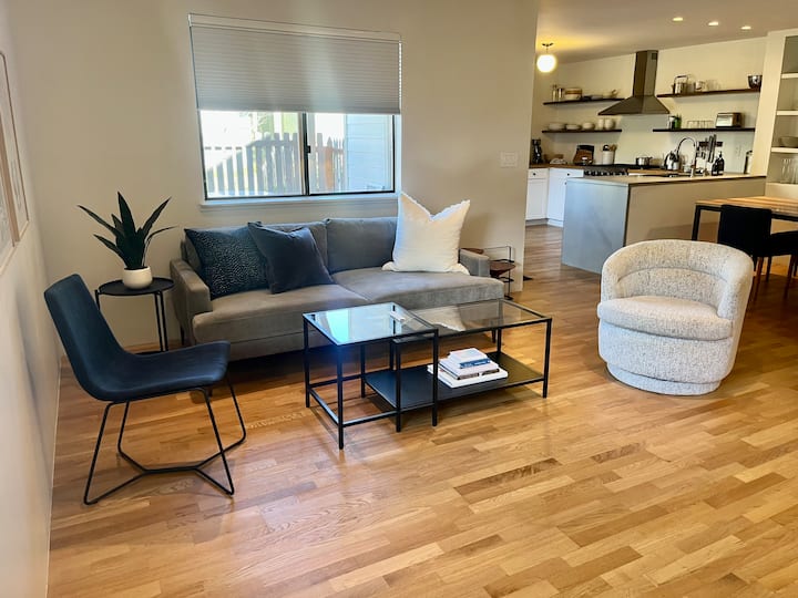 Quiet Designer Retreat | Trails Across The Street - Boulder, CO