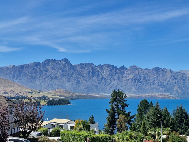 Million Dollar View!!! Home Away From Home - Queenstown