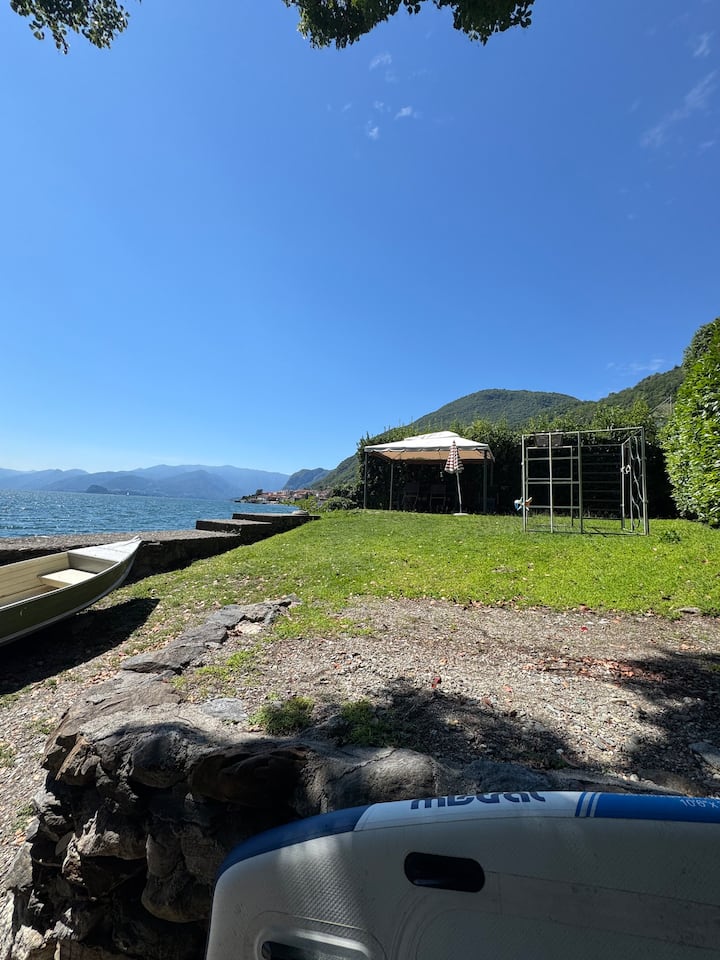 Attic With Beach - Bellano