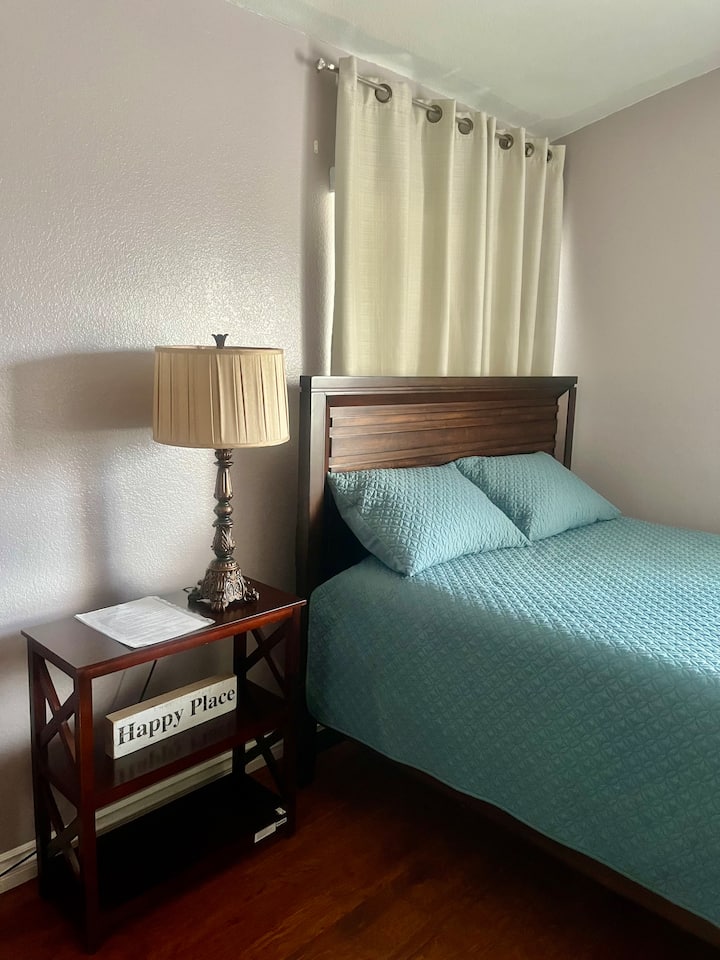 Cozy And Tranquil Room Near Ucr For Relaxation. - Moreno Valley, CA