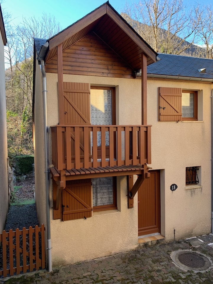Les Bergeries Chalet N°18, Terrasse Et Parking - Cauterets