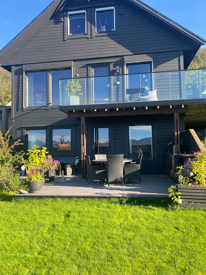 Modern One Bedroom Apartment On The Mainland - Tromsø