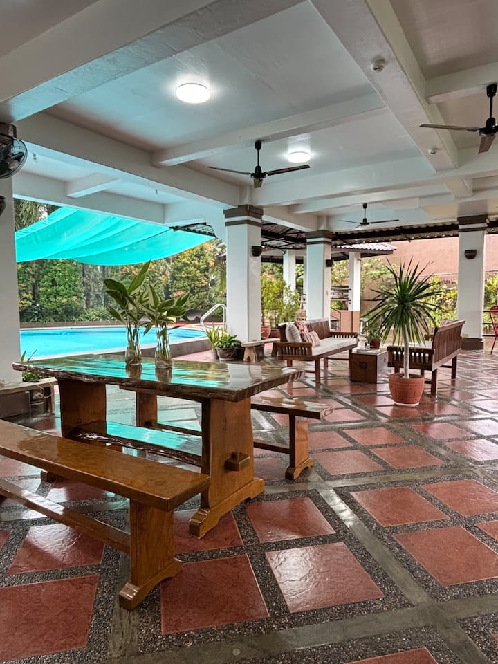 Casa Buena Suerte Hot Spring Villa - Calambá