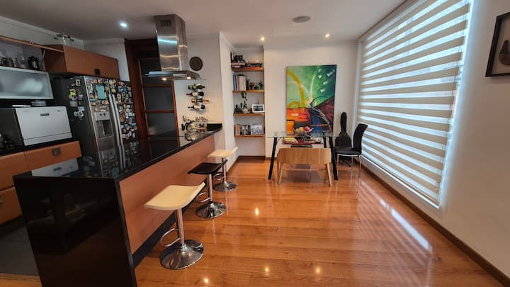 Bright, Warm, Comfy And Prime Location (2 Habit) - Bogotá