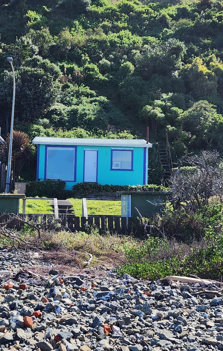 The Bach - The Quintessential Holiday Home - Wellington