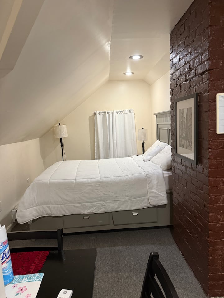 Lidia’s Private Attic Room - Manhattan, NY