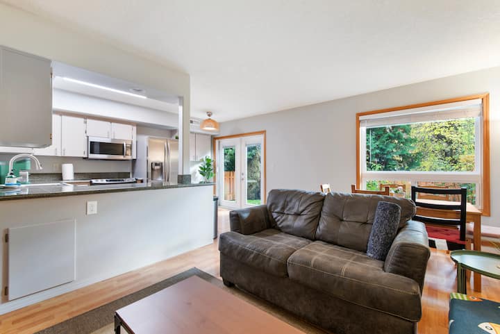 Renovated 3br · Plenty Parking · Safe & Quiet - Hillsboro, OR