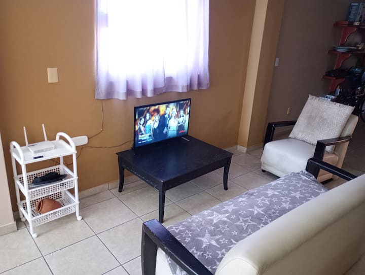 Centro-walk To Beach Y Malecon. Apt 90m/1000sqft - Mazatlán