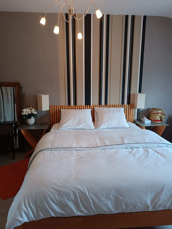 Jolie Chambre Chez L'habitant. - Bruz