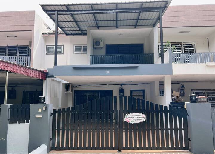 Spacious 2-storey 4br In Sitiawan 10pax Near Lumut - Sitiawan
