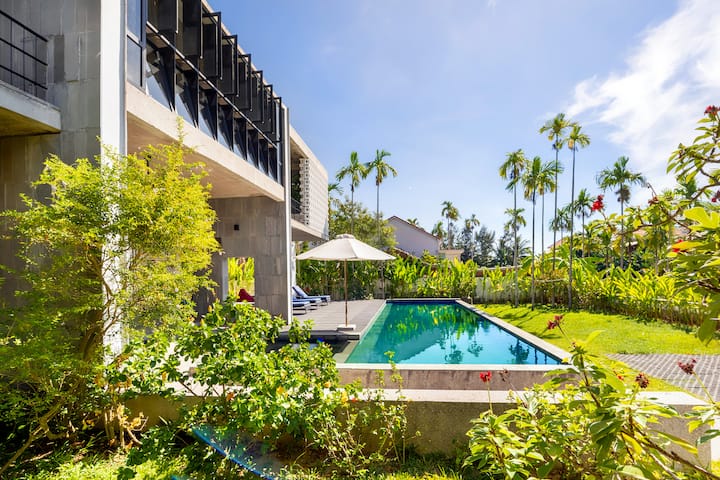 Luxury 850m2 Private Villa In A Tranquil Area. - Hội An