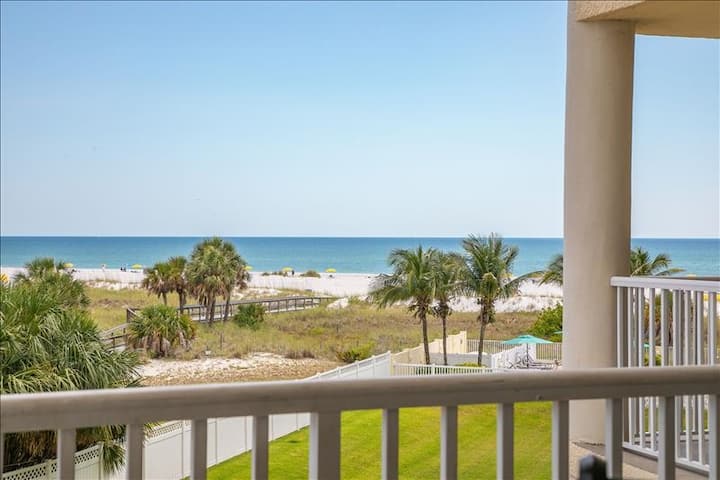 Escape To Paradise On Treasure Island - Treasure Island, FL