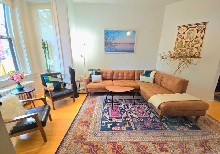 Gorgeous, Large, Modern 1 Br On Hist. Logan Circle - Washington, DC