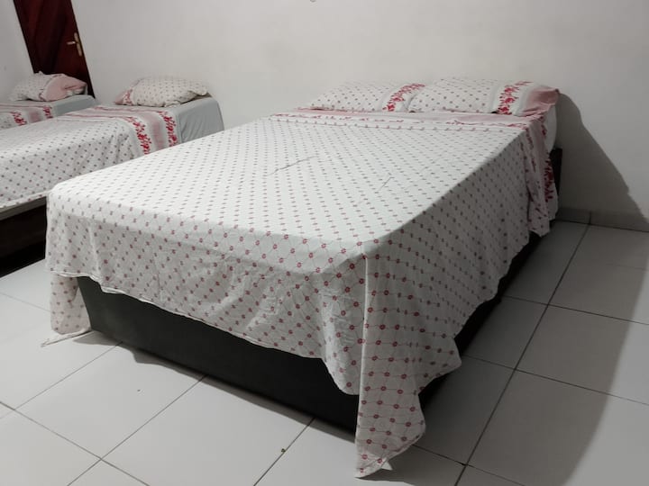 Kitnet Tamanho Família/ Paty Apolinário - Maceió