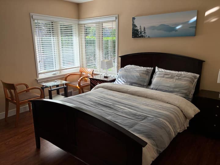 Room 2 - Grouse Mountain