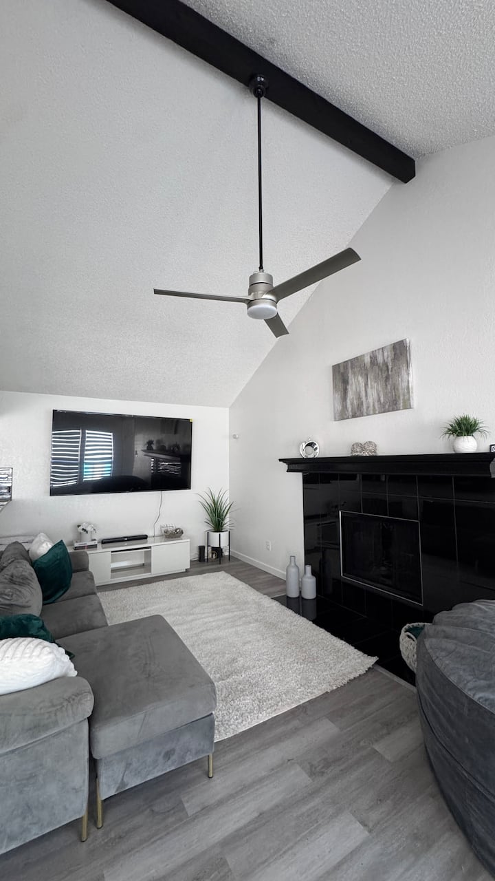 Modern Lux Duplex,86intv,at&t,epic,globe,six Flag - Arlington, TX