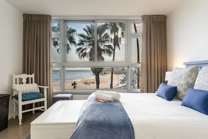 Elana Beachfront Condo Strand 308 Surreal - Somerset West