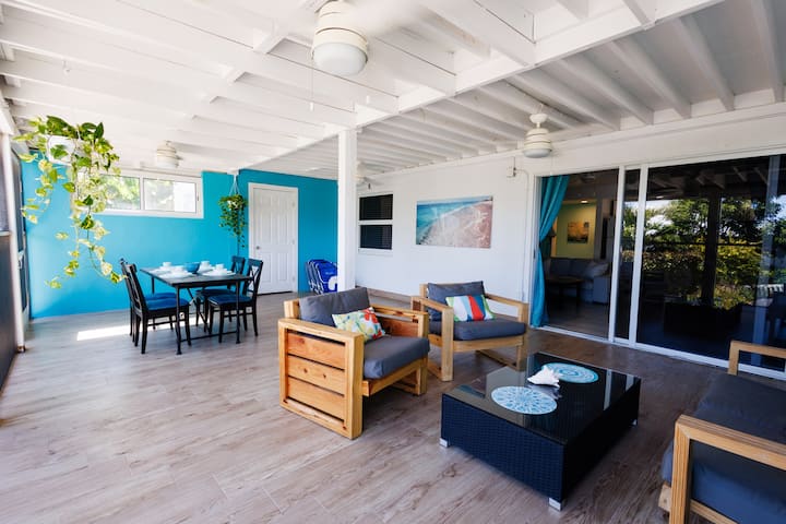 Les Sablons  2br - Affordable - 5 Min To Beach - Turks and Caicos Islands