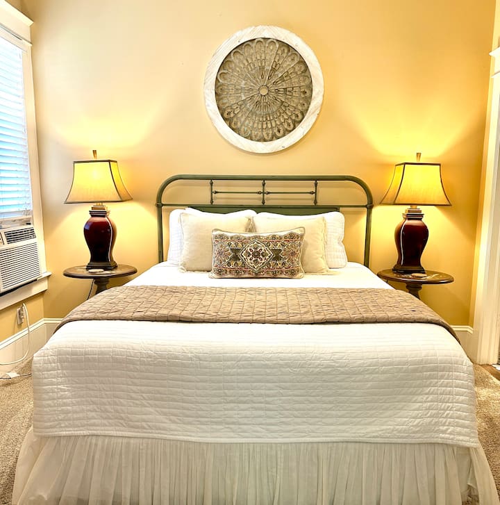 Walkable Retreat Unit B  | 1 Bedroom Apt - Saint Augustine, FL
