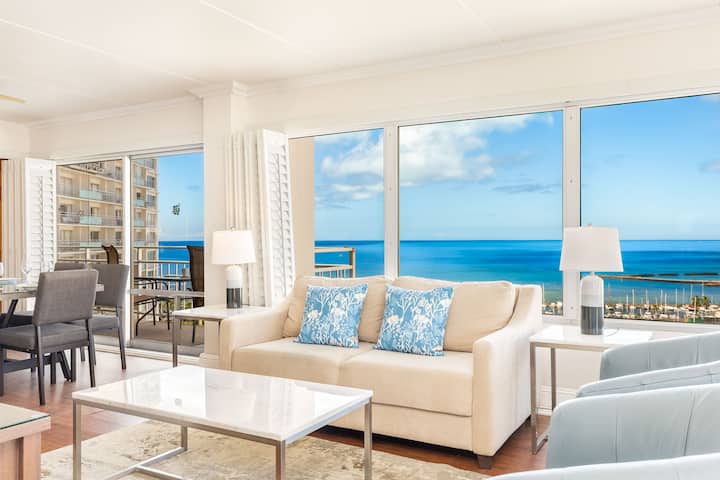 Vue Sur L'océan Au Coucher Du Soleil à L'ilikai Hotel Island Retreat - Hawaï