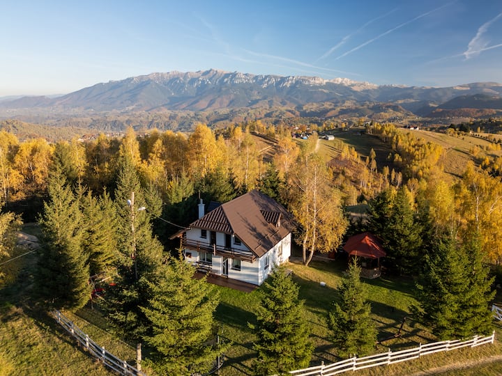 Mountains Calling-pestera - Transylvania