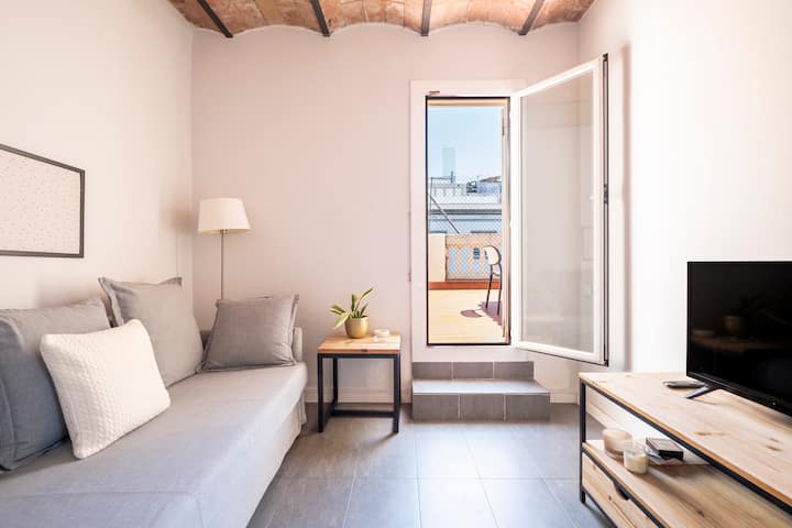 Mònica's Apartments, Penthouse Near Jardinet... - Esplugues de Llobregat