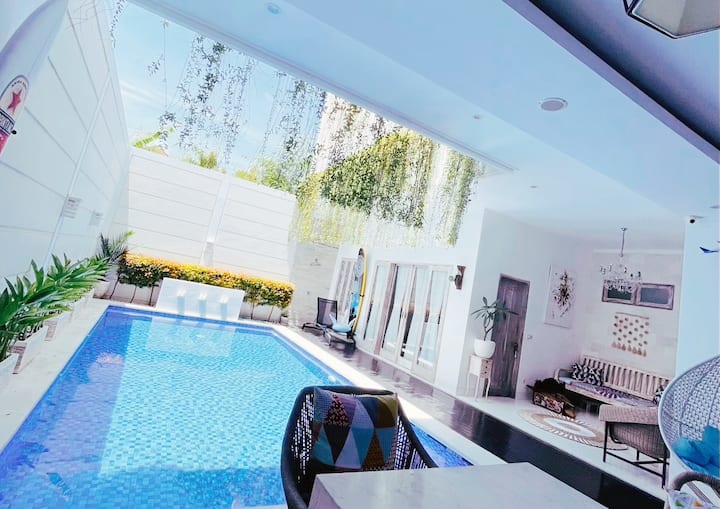 A Refined Private Villa In A Peaceful Area - Sanur