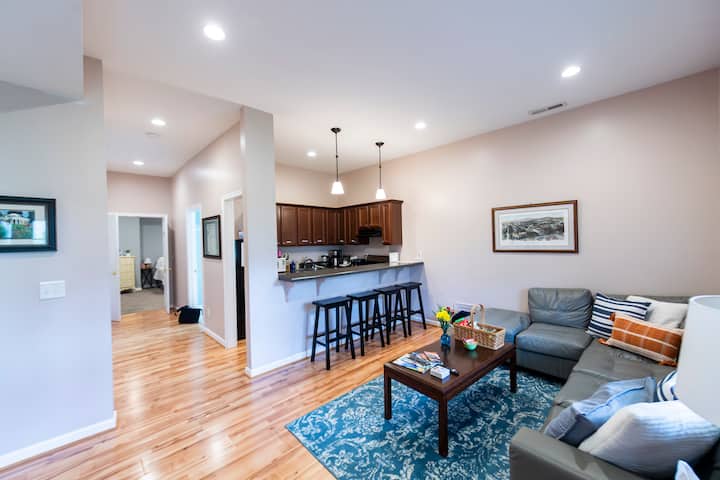 2 King/1 Twin Close To Downtown & Uva - Charlottesville, VA