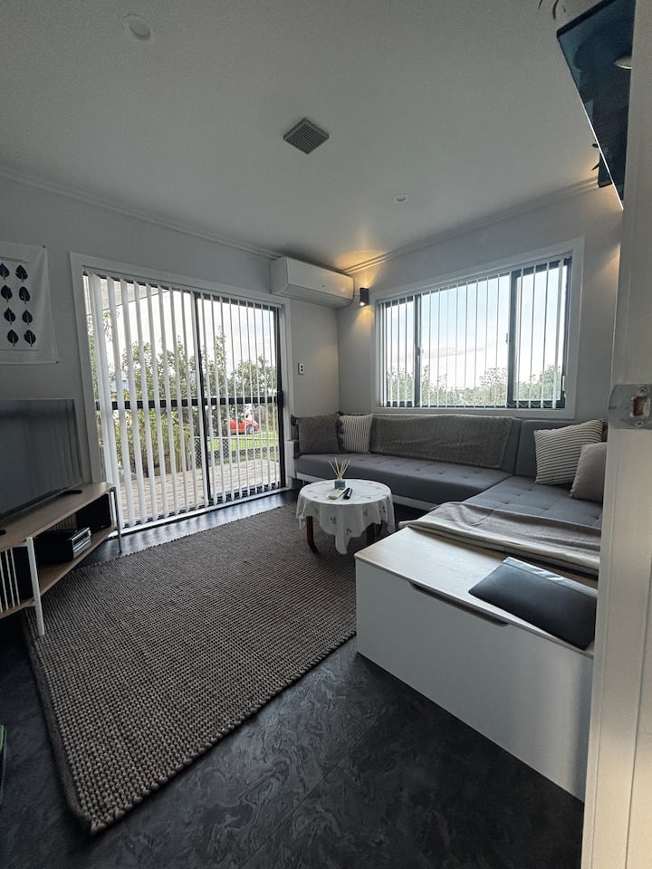 The Little Blue Place - Timaru