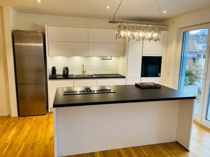 Altstadt-wohnung Mit Balkon • Nähe Basel - Rheinfelden