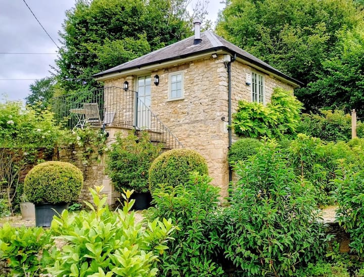 Cosy Romantic Cottage. Stunning Views. Near Bath - Castle Combe