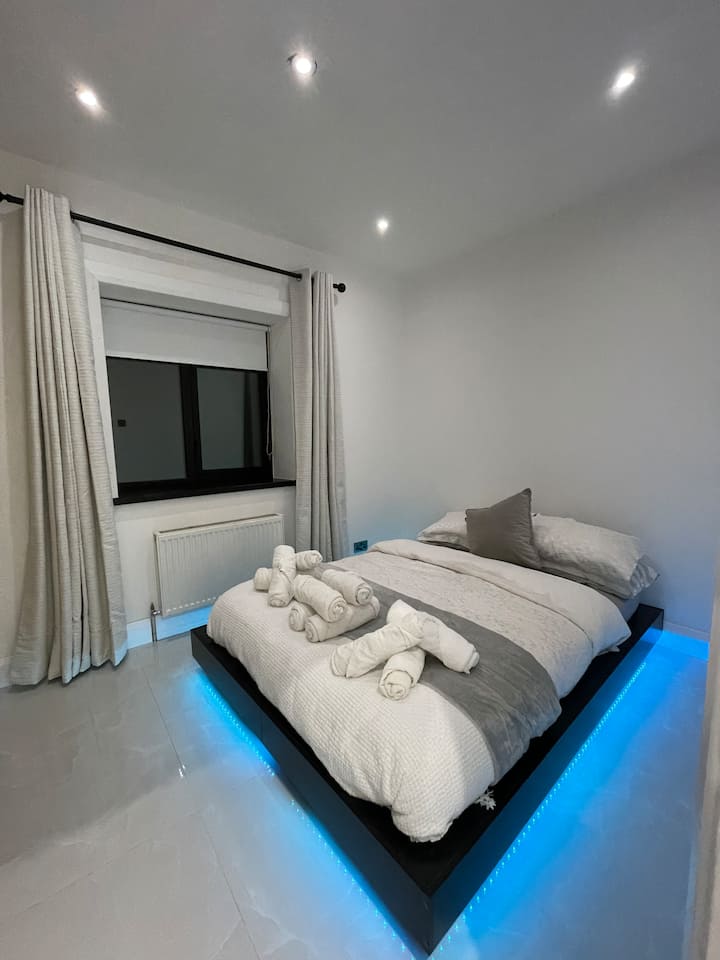 Letterkenny Town Centre Apartment - County Donegal