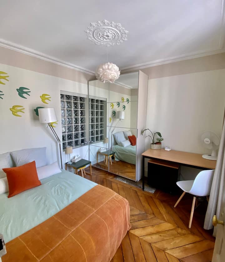Chambre à Louer Au Coeur De Montmartre ! - Paris