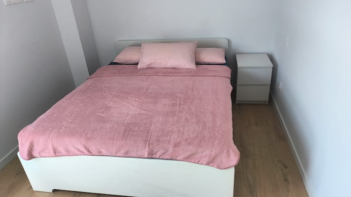 Room For 3 Ppl With Private Bathroom In Valdebebas - Alcobendas