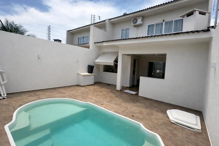 Casa C/ Piscina | Até 8 Pessoas | Garagem 3 Carros - Foz do Iguaçu