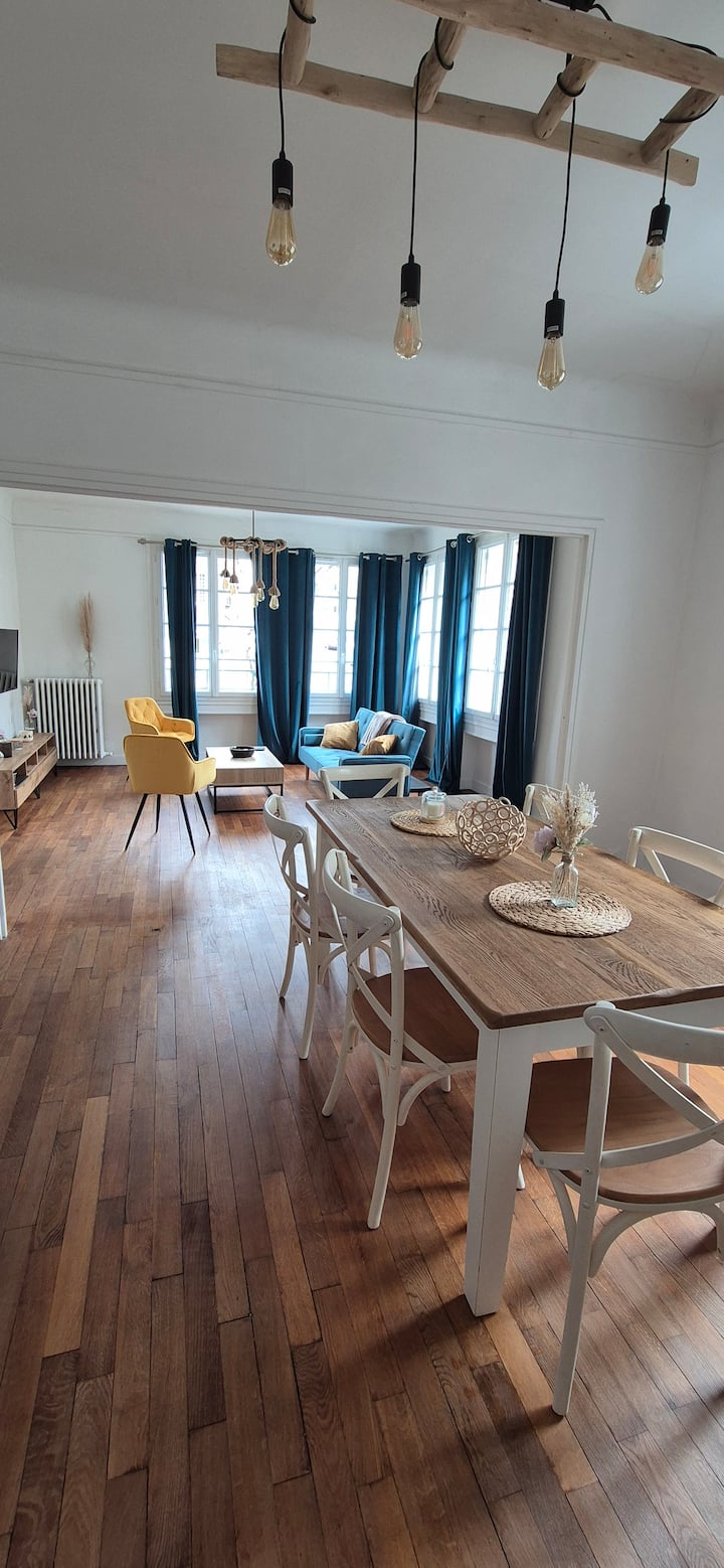 Splendide 90m² Cœur De Ville – Vue Cathédrale - Lisieux
