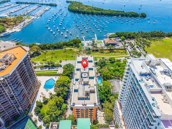Coconut Grove 1 Bedroom With Free Parking - South Miami, FL