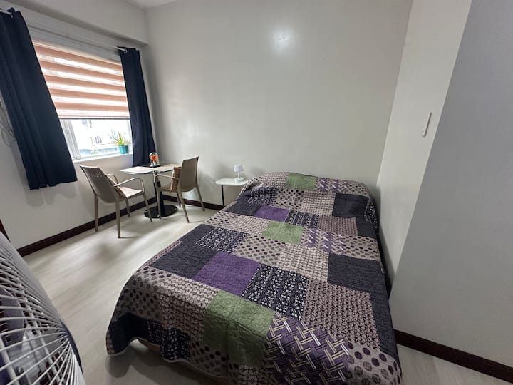 Staycation/long Stay At Trees Residence - Quezon City