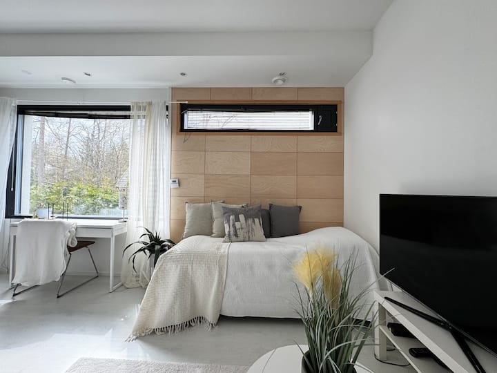 Stylish Hide  Away Apartment  In Silent Area - Espoo