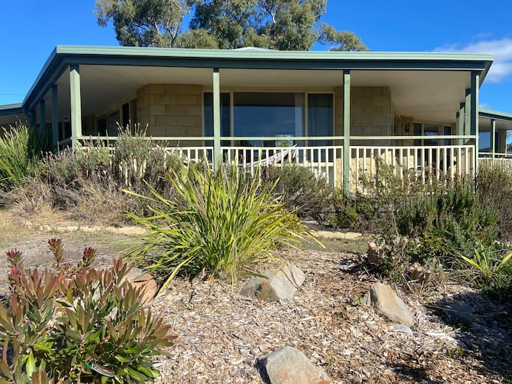 The Orford Getaway. Family Friendly Property. - Maria Island National Park