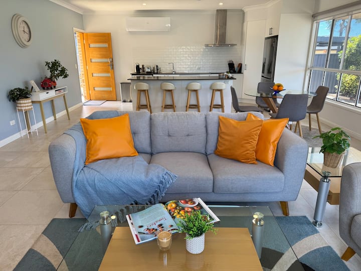 Luxury Golf Retreat | Easy Brisbane & Coast Access - Logan City