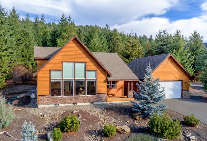 Cabaña Familiar En Roslyn Ridge! Wifi | Jacuzzi Privado | Piscina De Verano! - Roslyn, WA