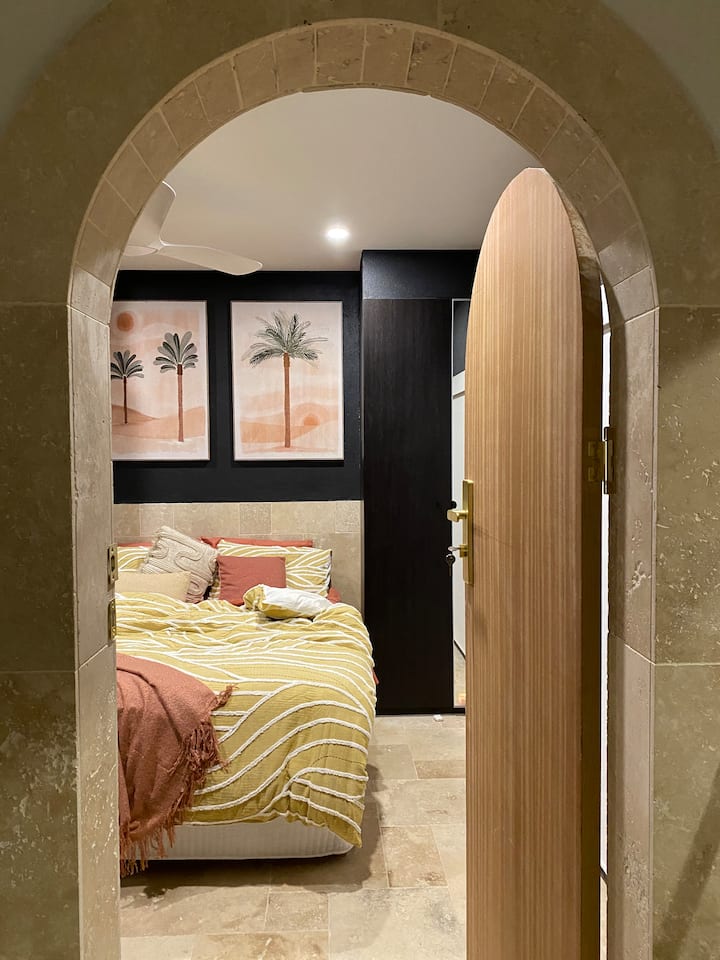 Mediterranean Beach Escape - Rye