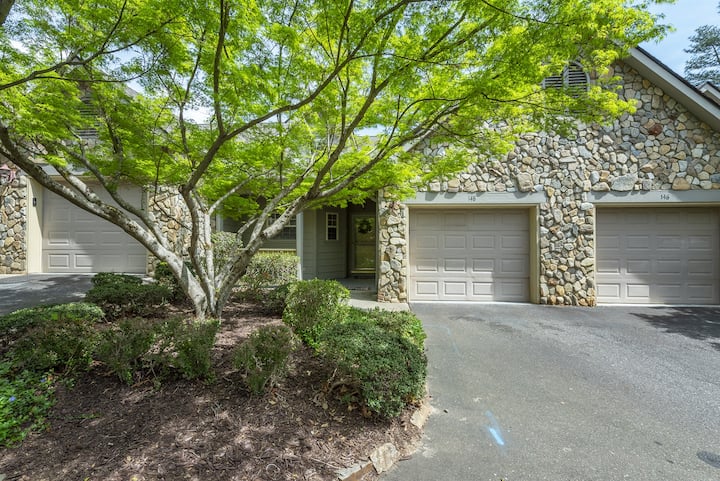 Stonecrest 148 - Lake Lure, NC