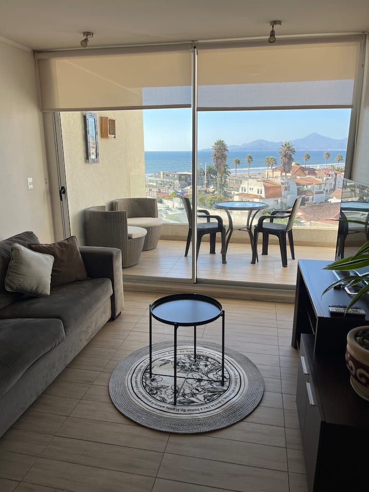 Depto Con Vista Al Mar Primera Línea - Coquimbo, Chile