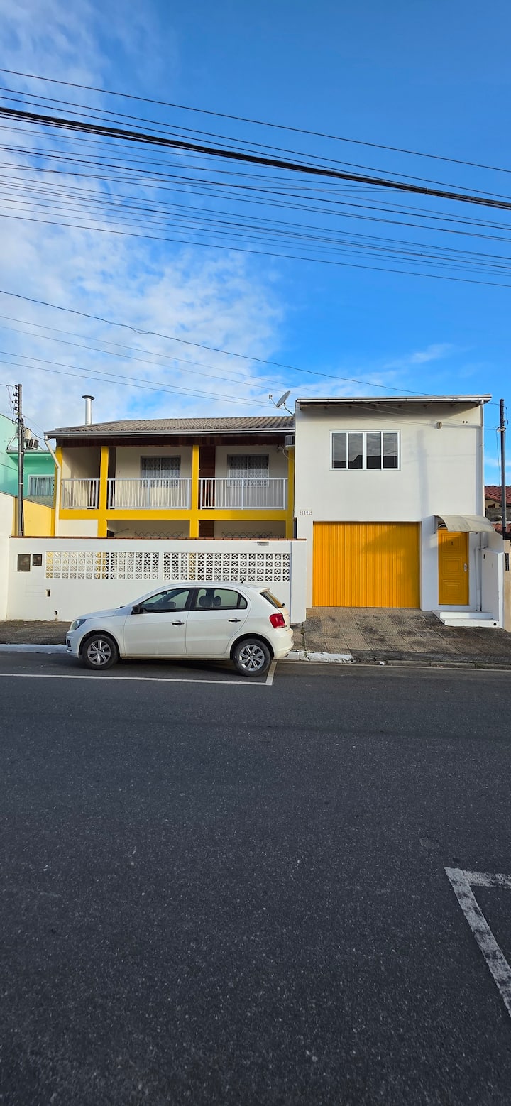 Casa Com Piscina Ideal Para Férias E Feriados - Balneário Camboriú