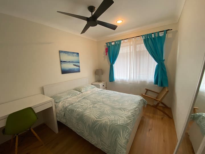 Cozy Room In Chester Hill Home - Auburn