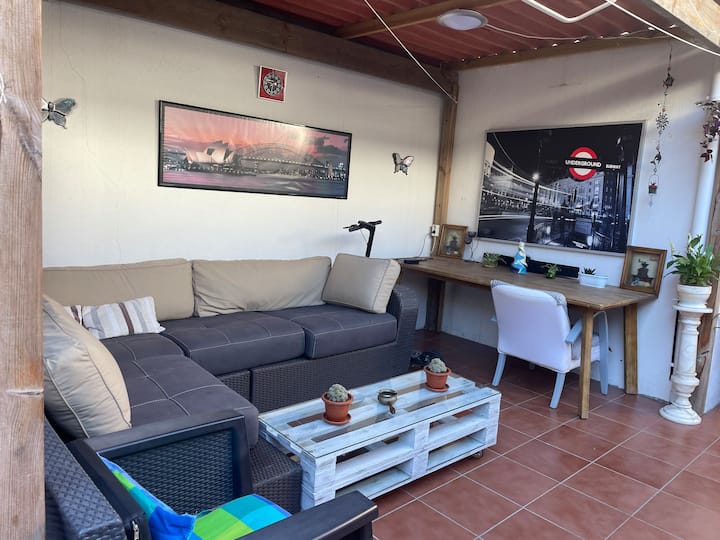 Habitación….el Prat De Llobregat Con Baño Privado - Viladecans