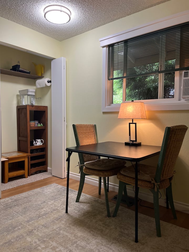 Garden View Suite In Burlington - Mount Vernon, WA